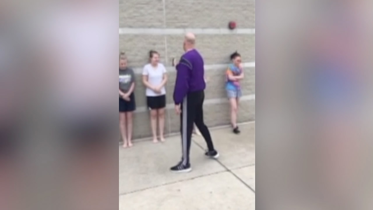 Viral video: Ohio students pepper sprayed for class project - CGTN