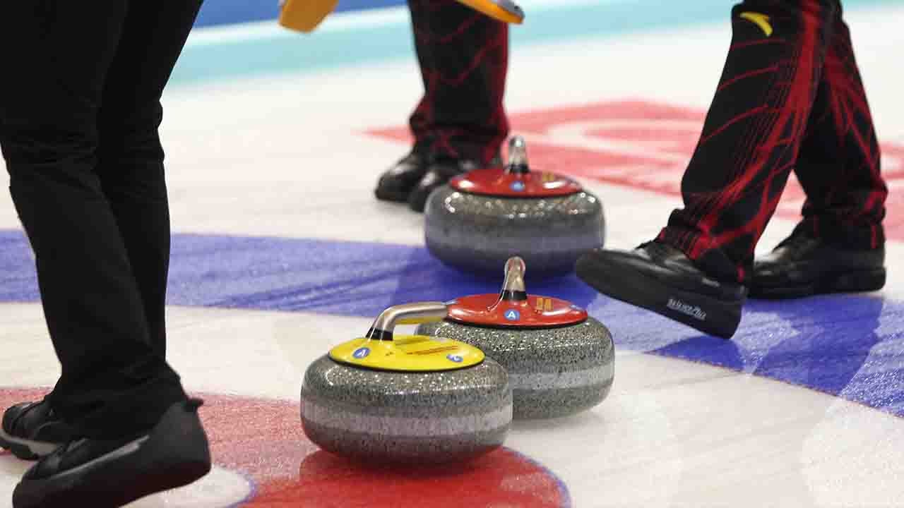 Brush up on your curling lingo as Beijing hosts major championship - CGTN