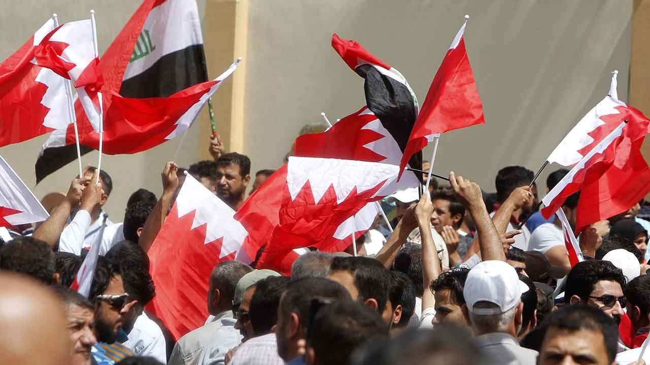 Iraqis march in support of Shiite cleric targeted by Bahrain police - CGTN