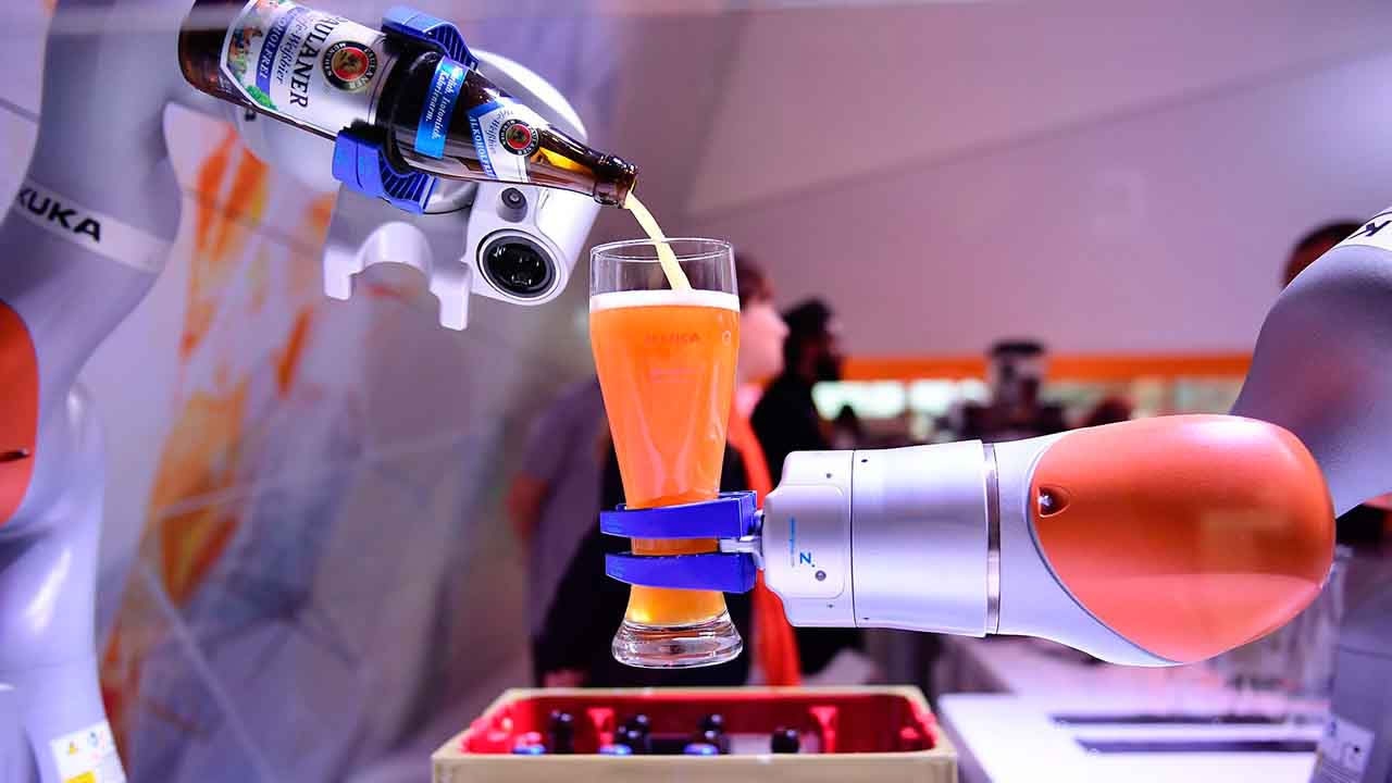 Human-robot collaborations highlighted at Germany's Hannover Messe ...