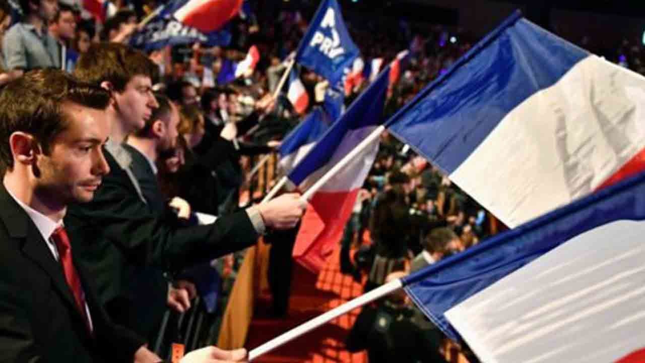 French presidential election race tightens as vote approaches - CGTN