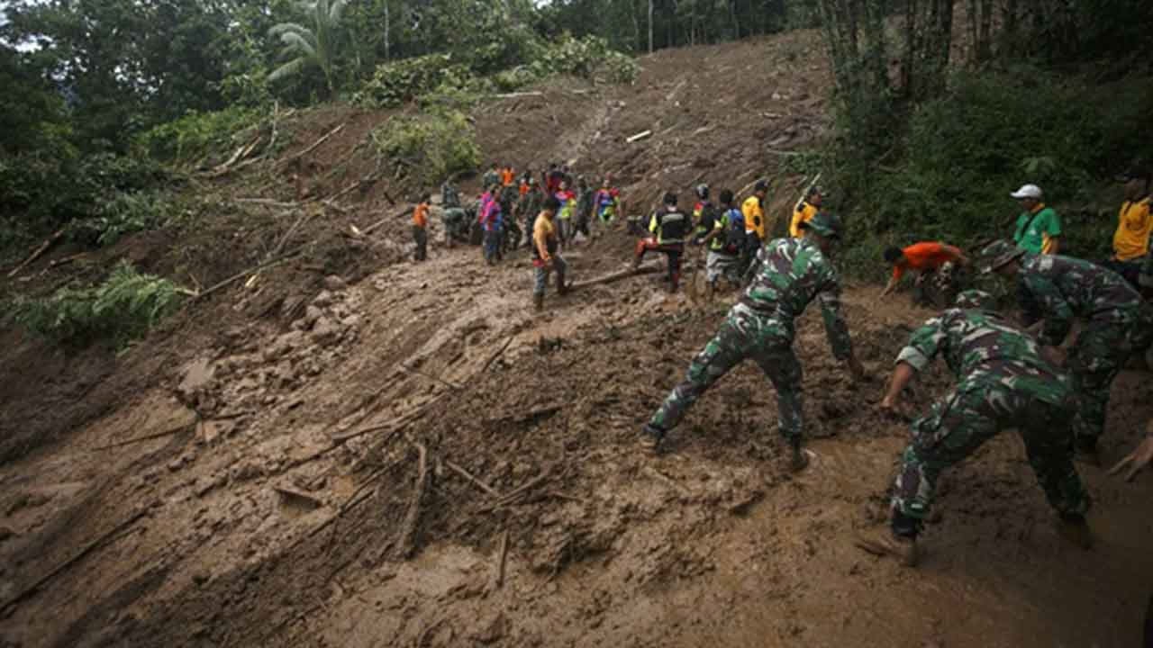One dead, 26 injured in landslides in Indonesia’s Java - CGTN