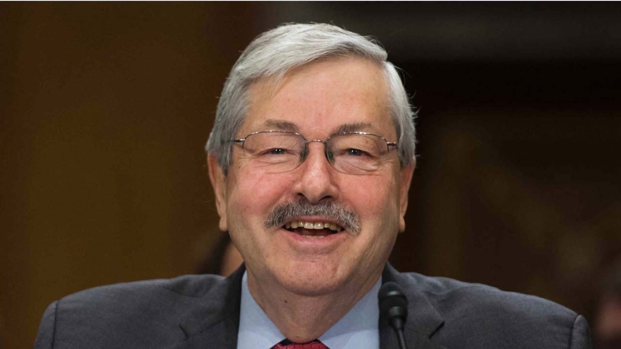 Senate confirms Iowa Governor Terry Branstad as US Ambassador to China ...