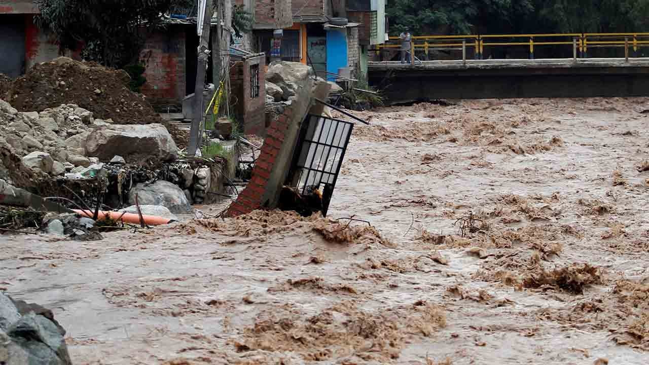 Peru’s worst weather in two decades leaves 84 dead and 110,000 homeless ...