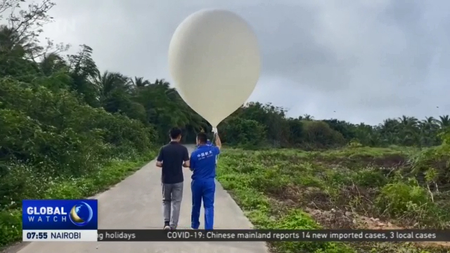 China Lunar Mission: Vlog: How does a weather balloon work? - CGTN