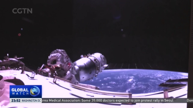 Shenzhou-17 Mission: Space crew conducts its second spacewalk - CGTN