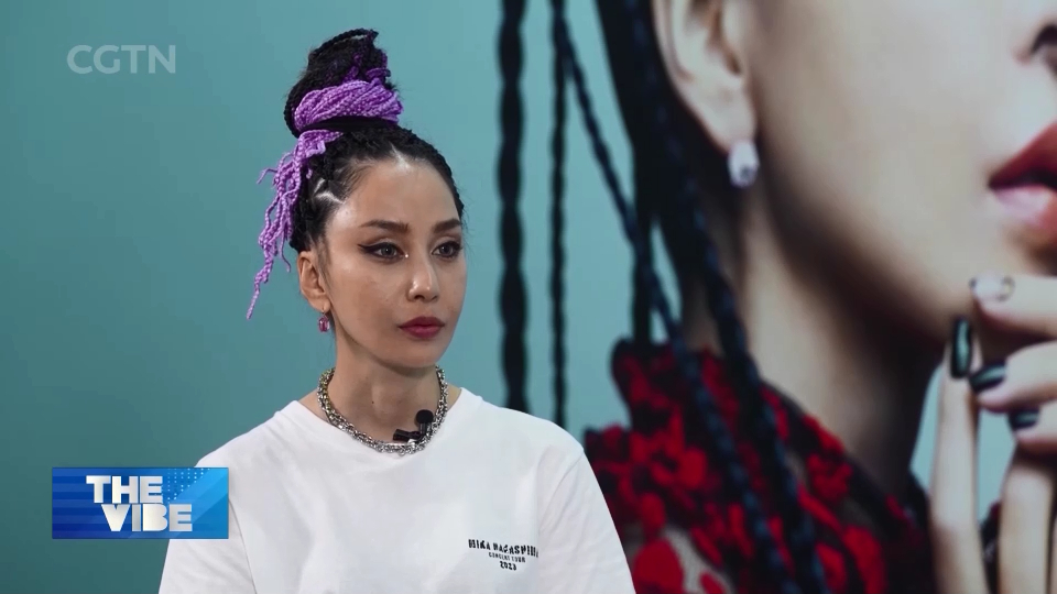 Power of Music: Japanese singer shows music transcends language and ...